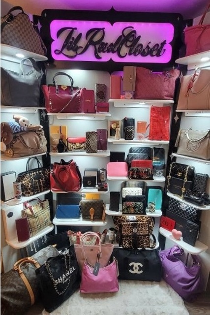 Posh Show - Poshmark